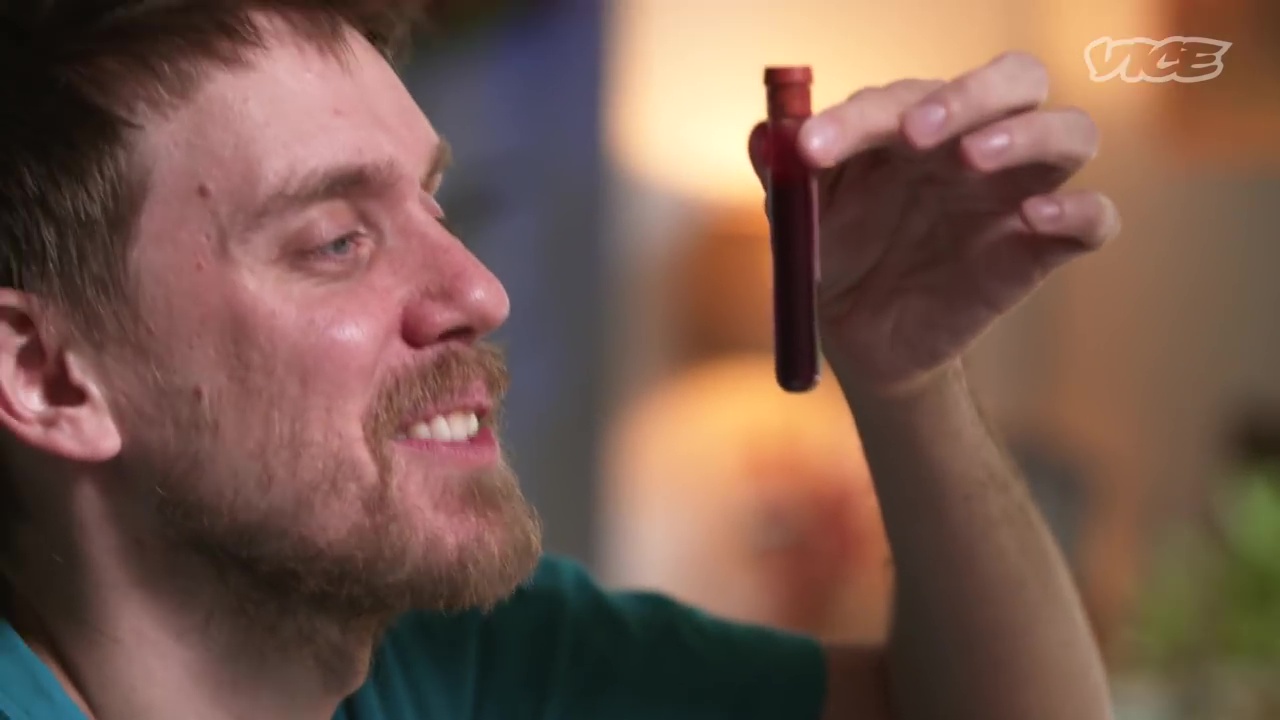 Vegan eats his own blood as a meringue – The Cannibal Guy